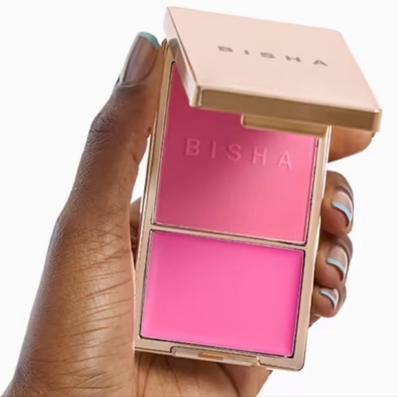 Bisha | Makeup | Bisha Essential Duo Blush Dubai Bright Pink Nib | Poshmark